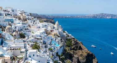 Cutremur din Santorini 2025: Mii de oameni fug în timp ce sute de ...