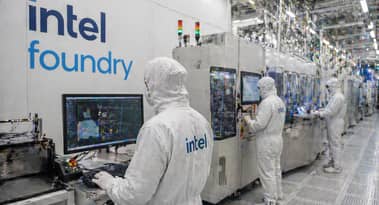 Intel stock resumes rally as AI demand fuels fresh analyst upgrades