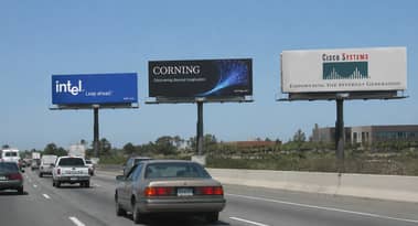 Mașina timpului AI: Cum Cisco, Intel și Corning reaprind teama unui ...