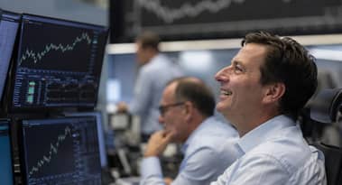 FTSE 100 rises as mining stocks rally on stronger metal prices